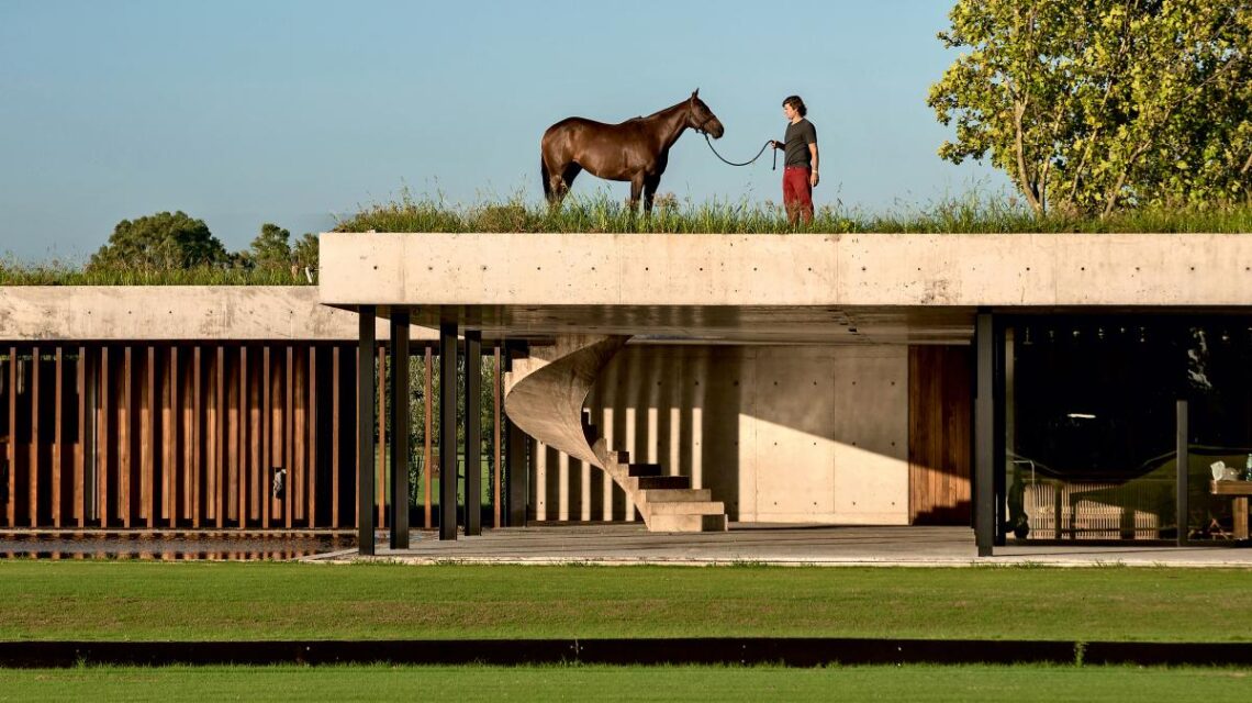 10 Polo Stables Around The World - Equestrian Hub