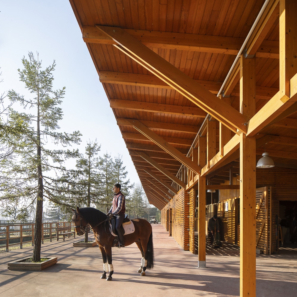 Sustainable Stables Around The World - Equestrian Hub
