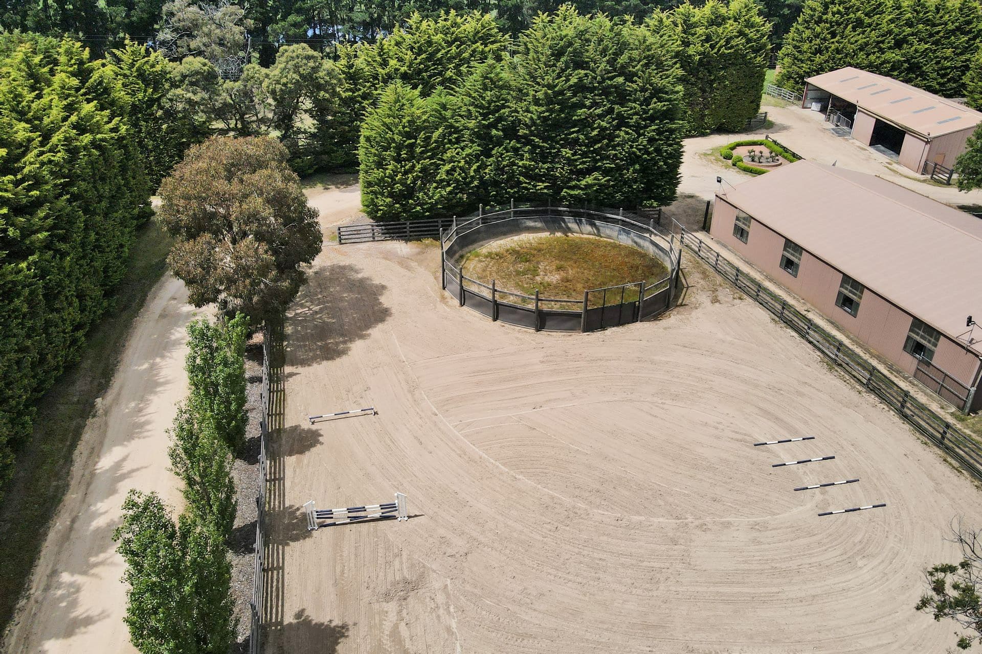 Luxury Equestrian Property: Eden Park Equine Estate - Equestrian Hub